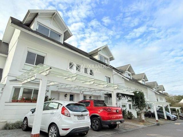 Casa em condomínio com 4 quartos, 2 suítes, 3 banheiros, 4 vagas, bairro Agronomia