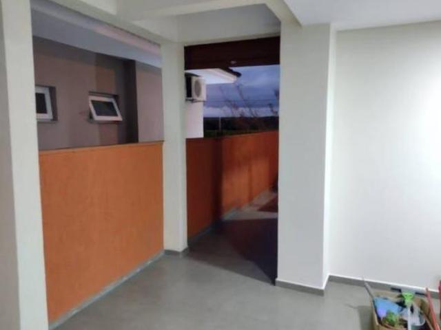 Casa em Condomínio com 4 quartos, 2 suítes, 3 banheiros, 4 vagas