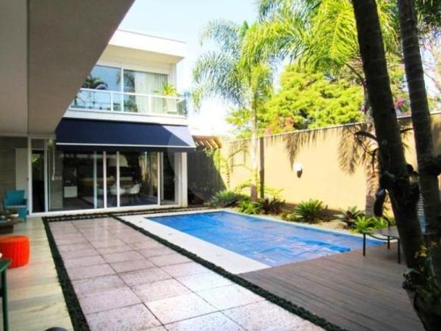 Casa em condomínio com 4 quartos á venda em Campo Belo, São Paulo
