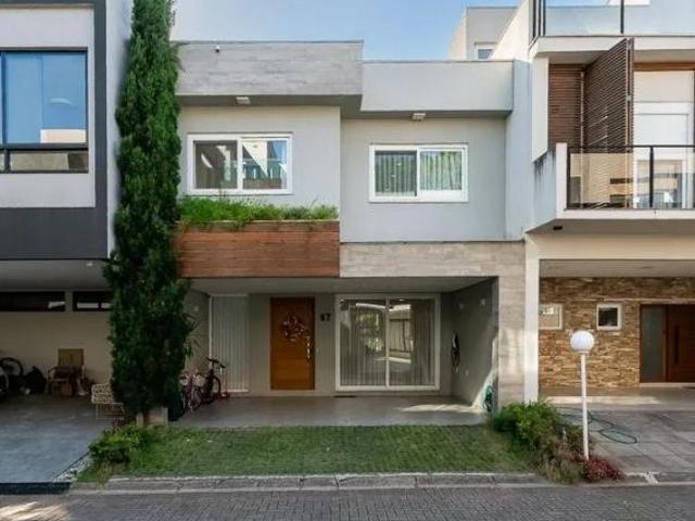 Casa em Condomínio com 4 quartos e 275m² à venda em Sarandi, Porto Alegre