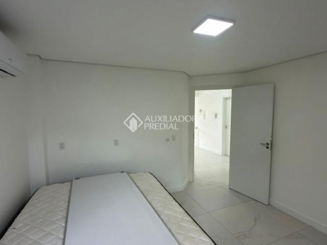 Casa em Condomínio com 4 quartos e 200m² para alugar em Carvoeira, Florianópolis