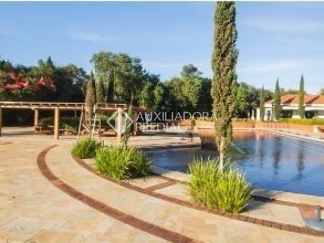 Casa em Condomínio com 4 quartos e 400m² para alugar em Águas Claras, Viamão