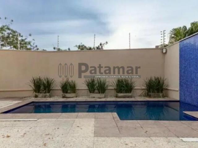 Casa em Condominio com 4 Quartos e 6 banheiros à Venda, 418 m²