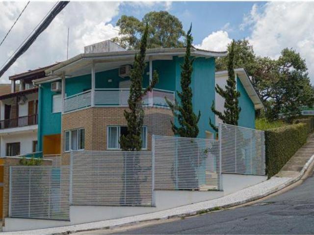 Casa em condomínio com 5 dormitórios 4 suítes, 370m², à venda por R$ 2.500.000,00 V. Irmãos Arn