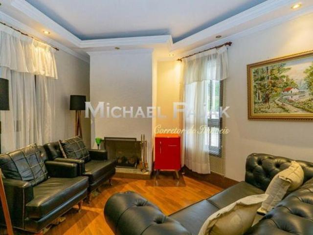 Casa em condomínio com 5 quartos
