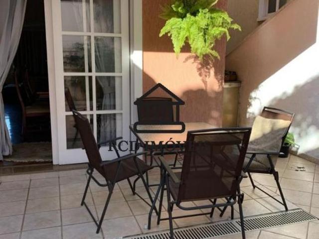 Casa em Condomínio com 5Quartos 3suítes 3Salas Área Gourmet Lazer São Francisco