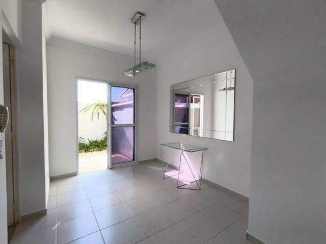 Casa em condomínio com 84 m², 3 quartos, 1 suíte à venda em Chácara Primavera