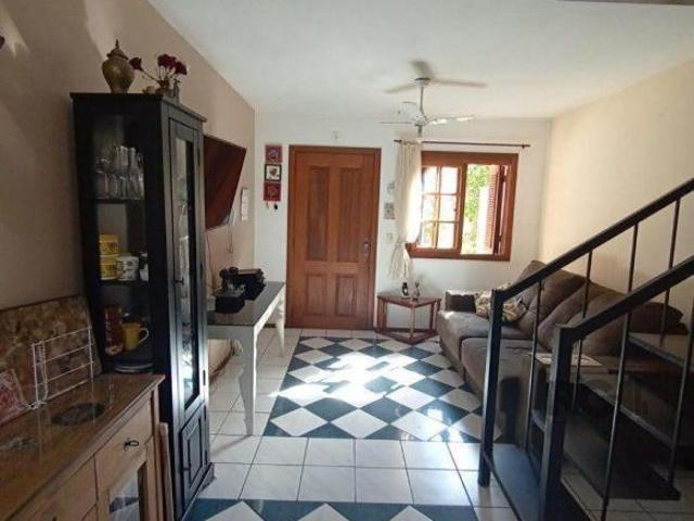 Casa em Condomínio com 96m² e 3 dormitórios no bairro Tristeza em Porto Alegre