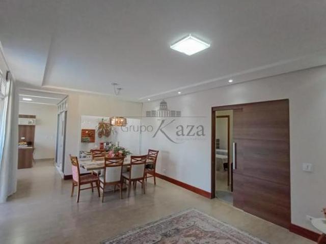 Casa em Condomínio Condomínio Terras de Santa Mariana Caçapava 4 Dormitóri