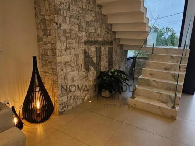 Casa em Condomínio Condomínio Residencial Fogaça Jardim Panorama 4 Dormitórios 254m²