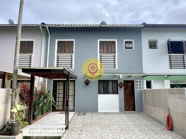 Casa em Condomínio – Conforto e Lazer a 700 Metros da Praia