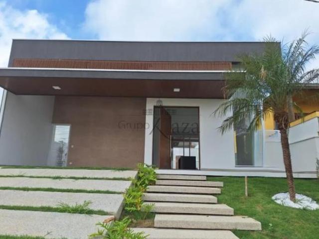 Casa em Condomínio Caçapava Condomínio Terras do Vale 3 Dormitórios 141m²