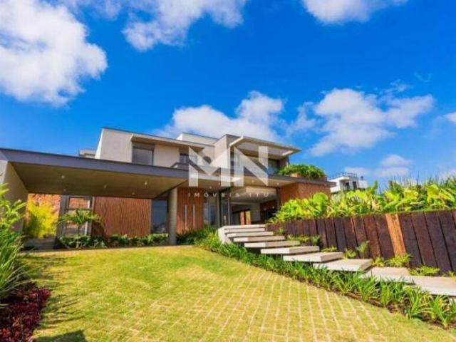 Casa em Condomínio Campos de Santo Antonio II em Itu/SP com 5 suítes e lazer completo