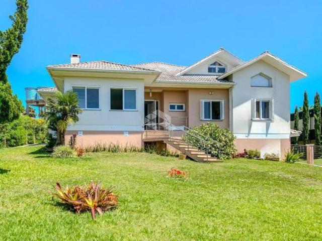 Casa em condomínio campestre paragens dos Verdes Campos, 3 suítes, uma master, 336 m² privativos, 4