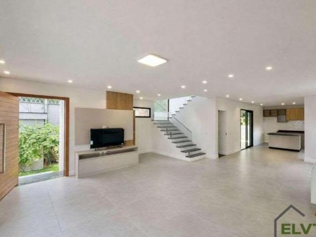Casa em Condomínio Carapicuíba | 3 a 4 Quartos, Varanda Gourmet e 4 Vagas