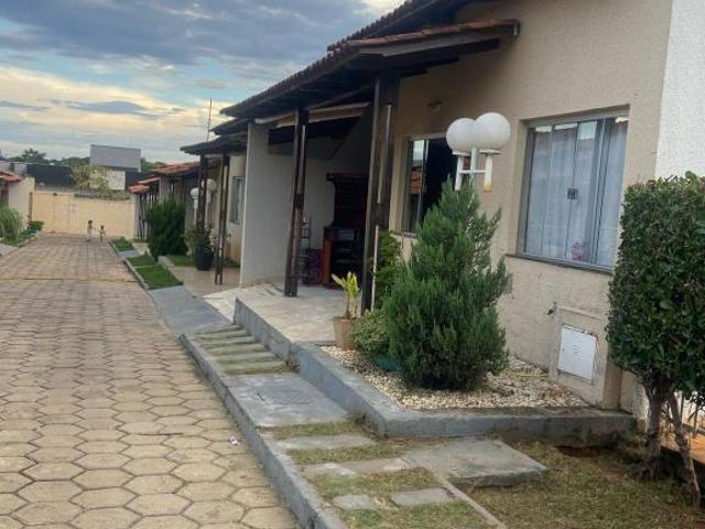 Casa em condominio Casa em Condomínio com 3 Quarto s por R$ 380000.00 no setor Jardim Maria Inês AX