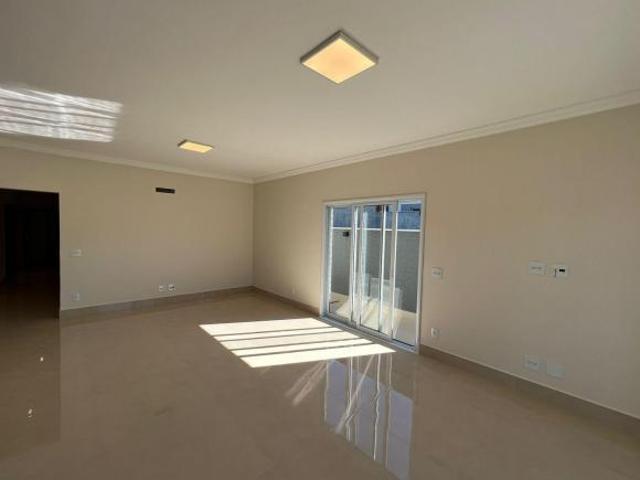 Casa em condomínio, casa interior Bragança paulista, casa com piscina, casa a venda, linda casa a v
