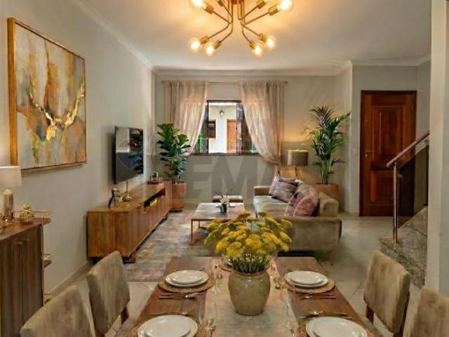 Casa em condomínio Chora Menino 3 dormitórios, 1 suíte, 2 vagas, 127m²
