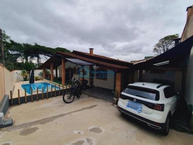 Casa em condomínio, cidade de Atibaia, piscina, churrasqueira e lazer completo