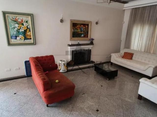 Casa em Condomínio Cidade Jardim Jacareí Residencial Villa Europa 3 Dorm