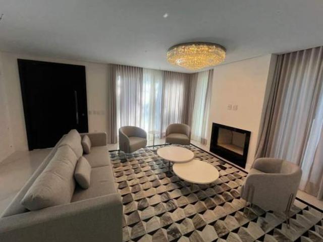 CASA EM CONDOMINIO CLARENCE