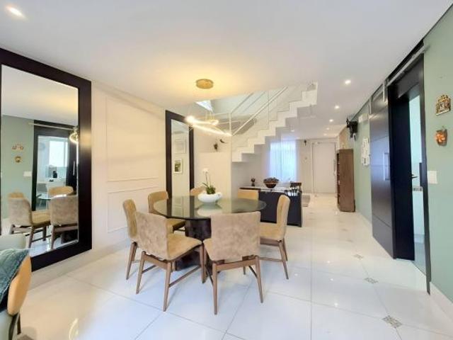 Casa em condomínio à venda, 4 dormitórios e 180m², Jardim Prudência SP