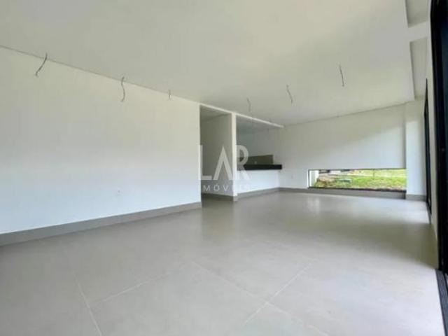 Casa em Condomínio à venda, 4 quartos, 3 suítes, 4 vagas, Garças Belo Horizonte/MG