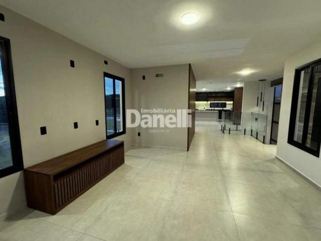 Casa em Condomínio à venda, 4 quartos, 2 suítes, 5 vagas, Chácara São Félix Taubaté/SP