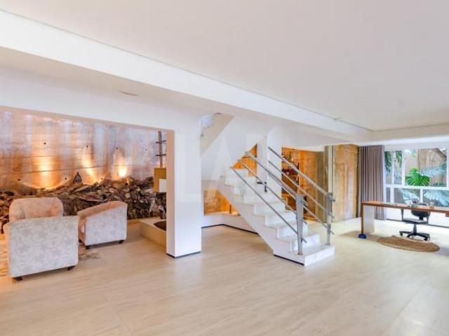 Casa em Condomínio à venda, 4 quartos, 4 suítes, 4 vagas, Vila Castela Nova Lima/MG