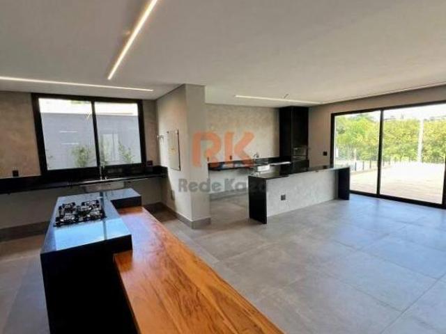 Casa em condomínio à venda, 4 quartos, 4 suítes, 6 vagas, Alphaville Vespasiano Vespasiano/MG