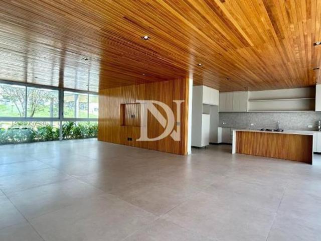 Casa em condomínio à venda, 4 quartos, 4 suítes, 6 vagas, Condomínio Campos de Santo Antônio II It