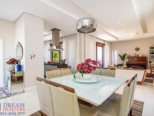 Casa em Condomínio à venda, 4 quartos sendo 2 Suítes e 2 Demi, com 241 m² privativos, Santa Felici