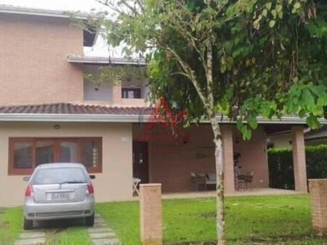 CASA EM CONDOMINIO A VENDA