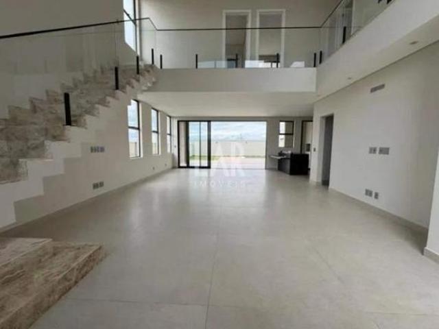 Casa em Condomínio à venda, 5 quartos, 2 suítes, 2 vagas, Gran Park Vespasiano/MG