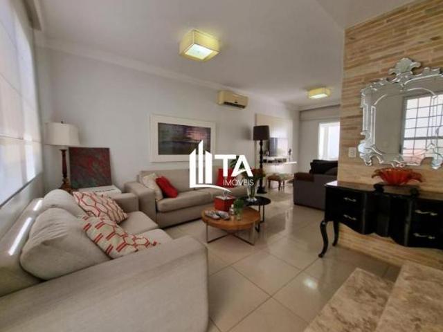 Casa em Condomínio à venda 133m² com 3 quartos 1 suíte 2 vagas, por