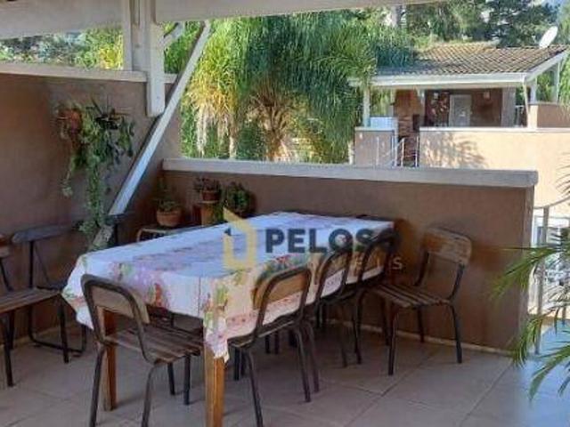 Casa em condomínio à venda | 140m² | 3 dormitórios | 1 suíte | jacuzzi | 2 vagas | Horto Florestal