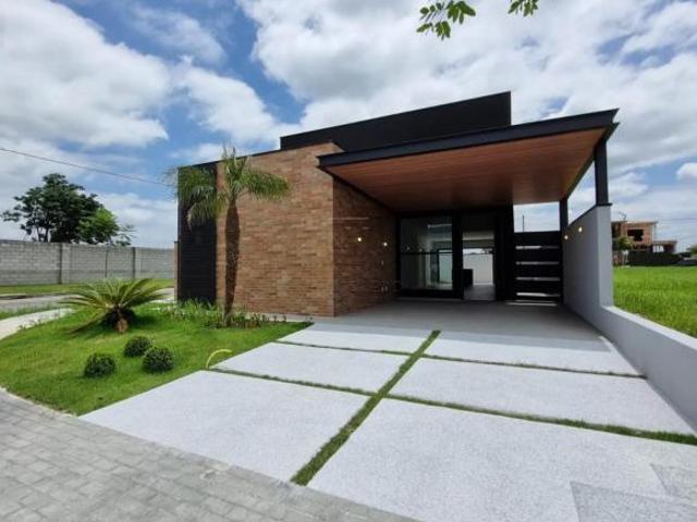 CASA EM CONDOMÍNIO À VENDA 160m² 3 DORMITÓRIOS 1 SUÍTE AQUECIMENTO SOLAR VEREDA DOS CAMPOS