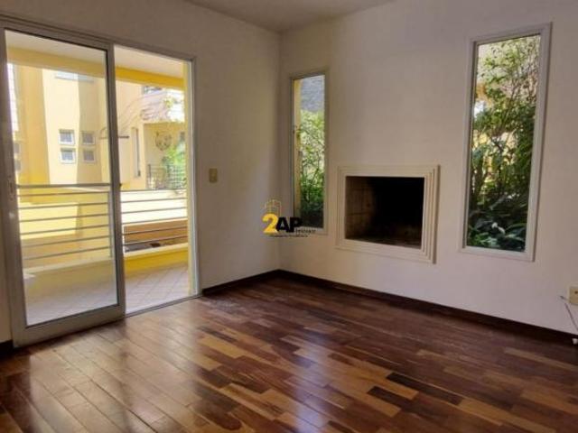 Casa em condomínio à Venda, 204m² com 4 Quartos e 2 vagas Jardim Ampliação