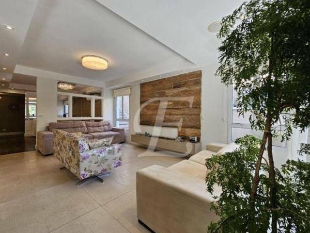 Casa em condomínio à venda | 235m² | 3 suítes | 3 vagas | Jardim Itatinga São Paulo/SP