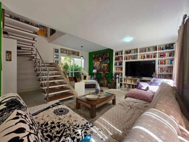 Casa em condomínio à venda | 247m² | 3 suítes | 4 vagas | Santa Teresinha São Paulo/SP