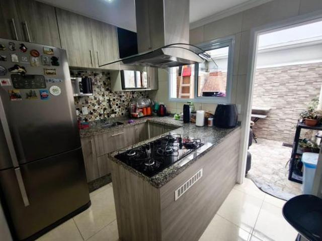 Casa em Condomínio à Venda, 2 dormitórios e 75 m², VIla Emir São Paulo