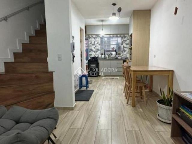 Casa em Condominio á venda 2 dormitórios 1 vaga bairro dos Casas SBC