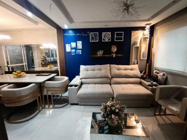 Casa em Condomínio à Venda, 2 suítes e Área Gourmet, Pedreira, SP
