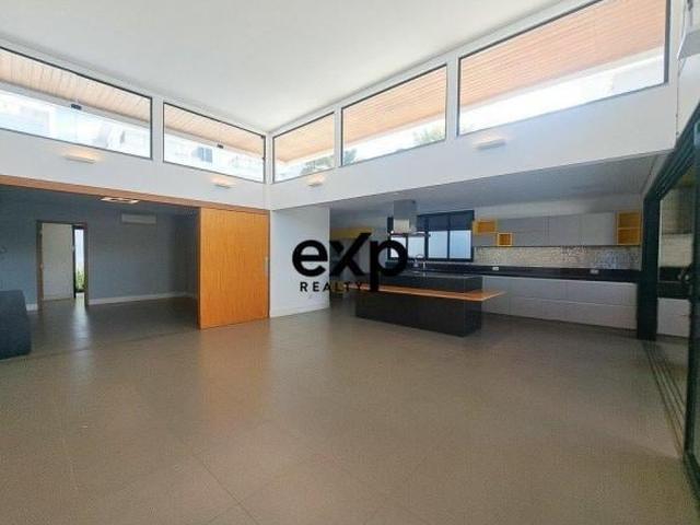 Casa em condomínio a venda, 350m2 4 suítes Ville Sainte Hélène Sousas Campinas/SP R$ 3.750