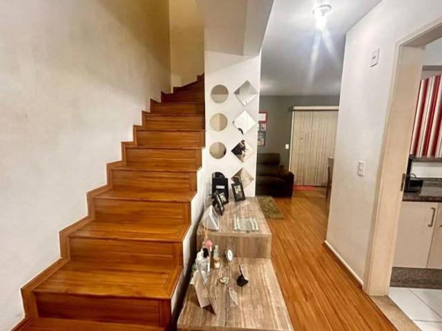 Casa em Condomínio à Venda, 3 dormitórios e 115 m², Parque Munhoz SP