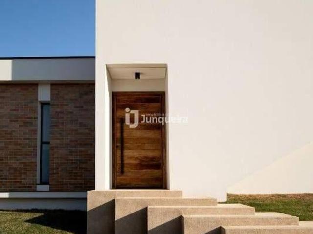Casa em Condomínio à venda, 3 quartos, 3 suítes, 2 vagas, Lazuli Club Piracicaba/SP