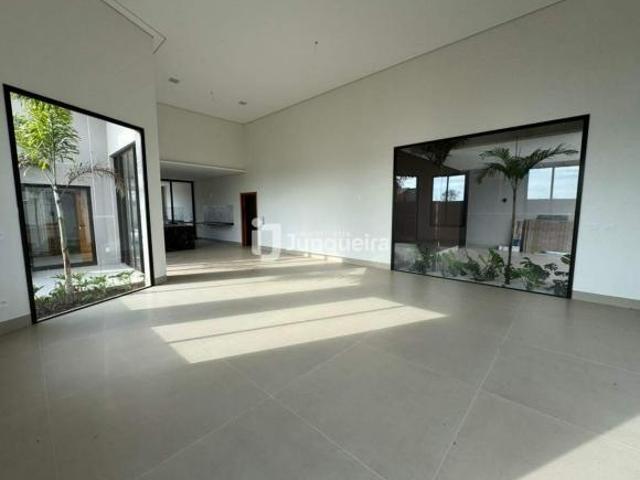 Casa em Condomínio à venda, 3 quartos, 3 suítes, 2 vagas, Residencial Terras de Ártemis Ártemis