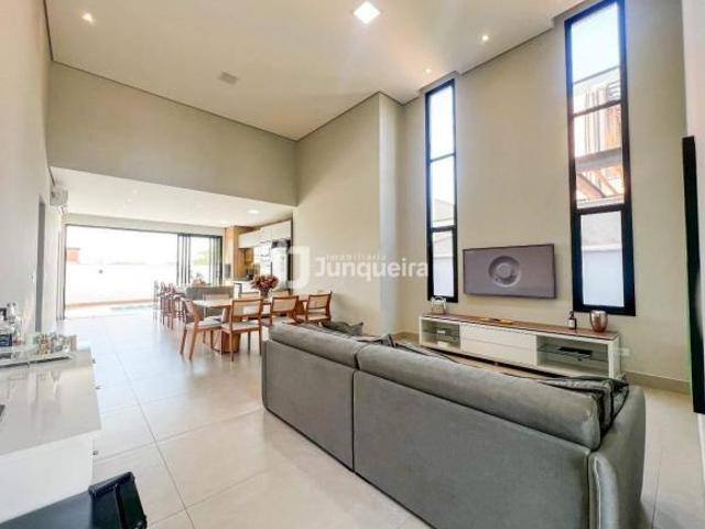 Casa em Condomínio à venda, 3 quartos, 3 suítes, 4 vagas, Villa Bela Vista Piracicaba/SP