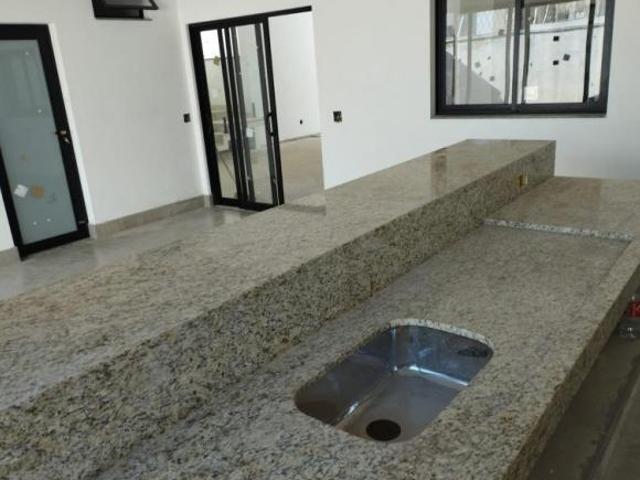 Casa em condomínio à venda, 3 quartos, 3 suítes, 4 vagas, JARDIM MARIA BUCHI MODENEIS Limeira/SP