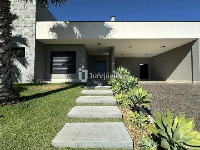 Casa em Condomínio à venda, 3 quartos, 1 suíte, 4 vagas, Campestre Piracicaba/SP